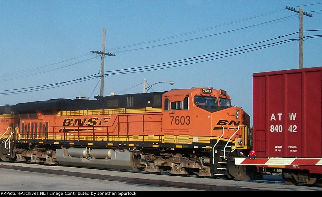 BNSF 7603, engineer's side,